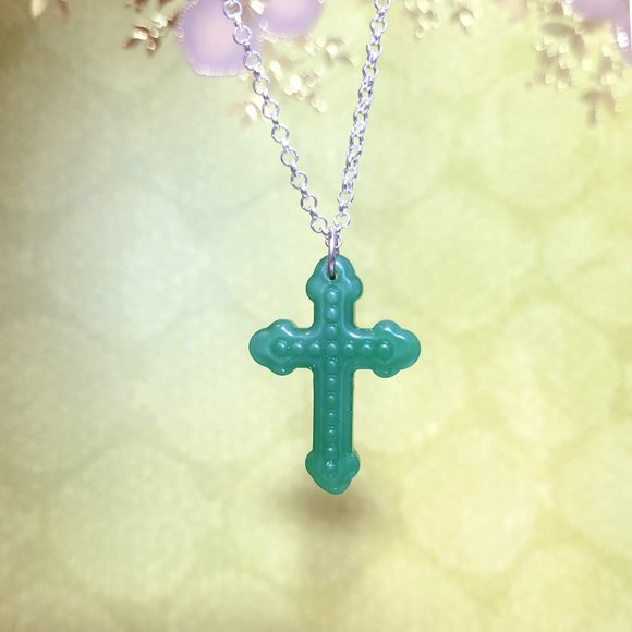 Jewelry | Carved Green Jade Cross Crucifix Mineral Bead Necklace ...